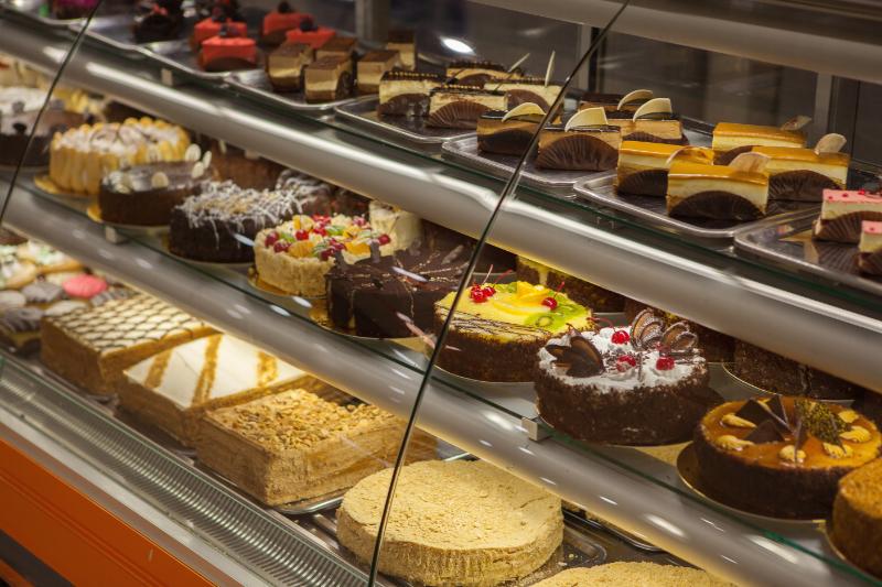 Instore Bakery | Sweet Moments Group