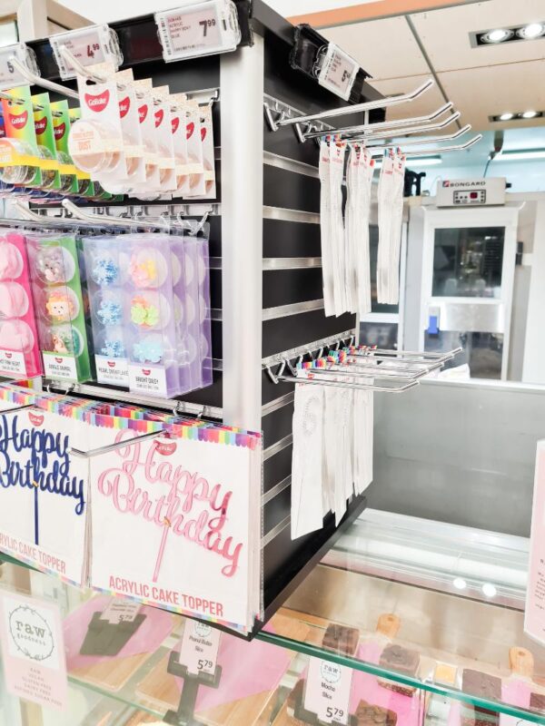 Retail | Sweet Moments Group